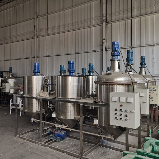 Équipement de raffinerie de pétrole de trois réservoirs, performance de ...